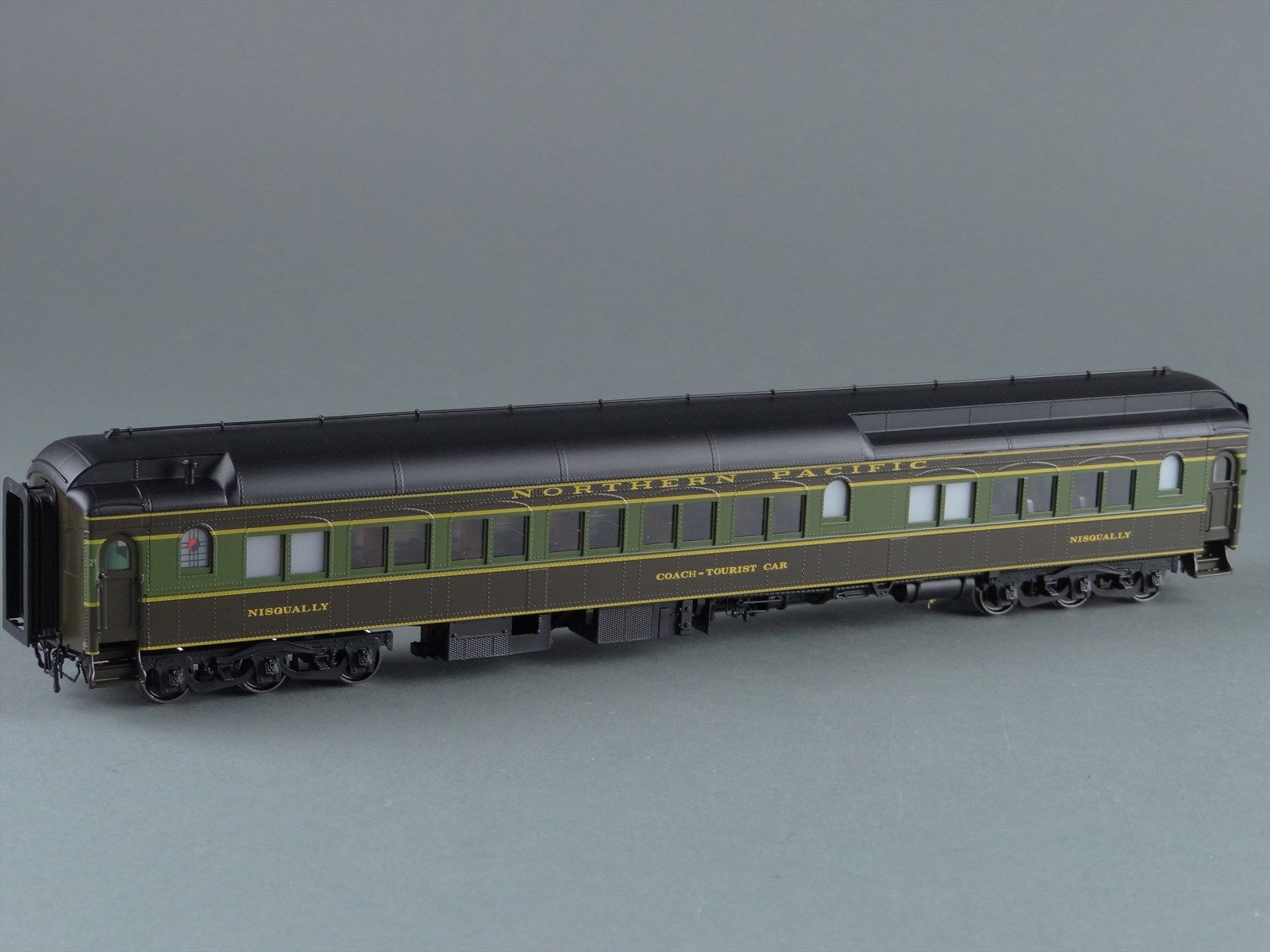 HO W&R Enterprises NP Northern Pacific 1946 NCL - Coach Tourist ...