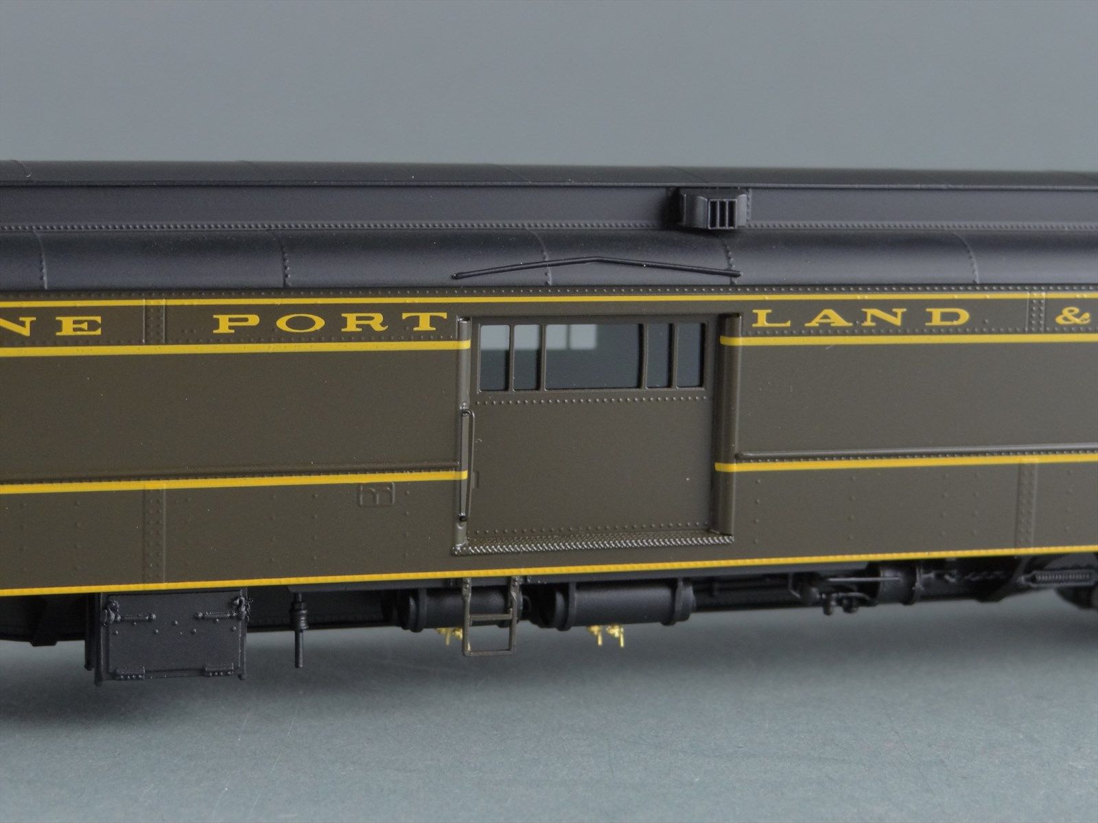 HO W&R Enterprises SP&S Mail Storage Car #57