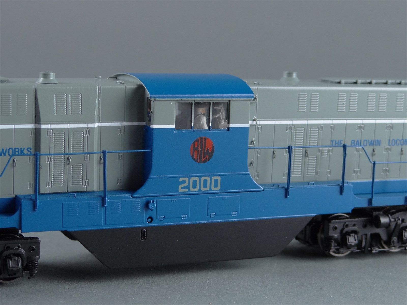 HO Division Point DEMO Demonstrator Blue Bird Baldwin Center Cab #2000