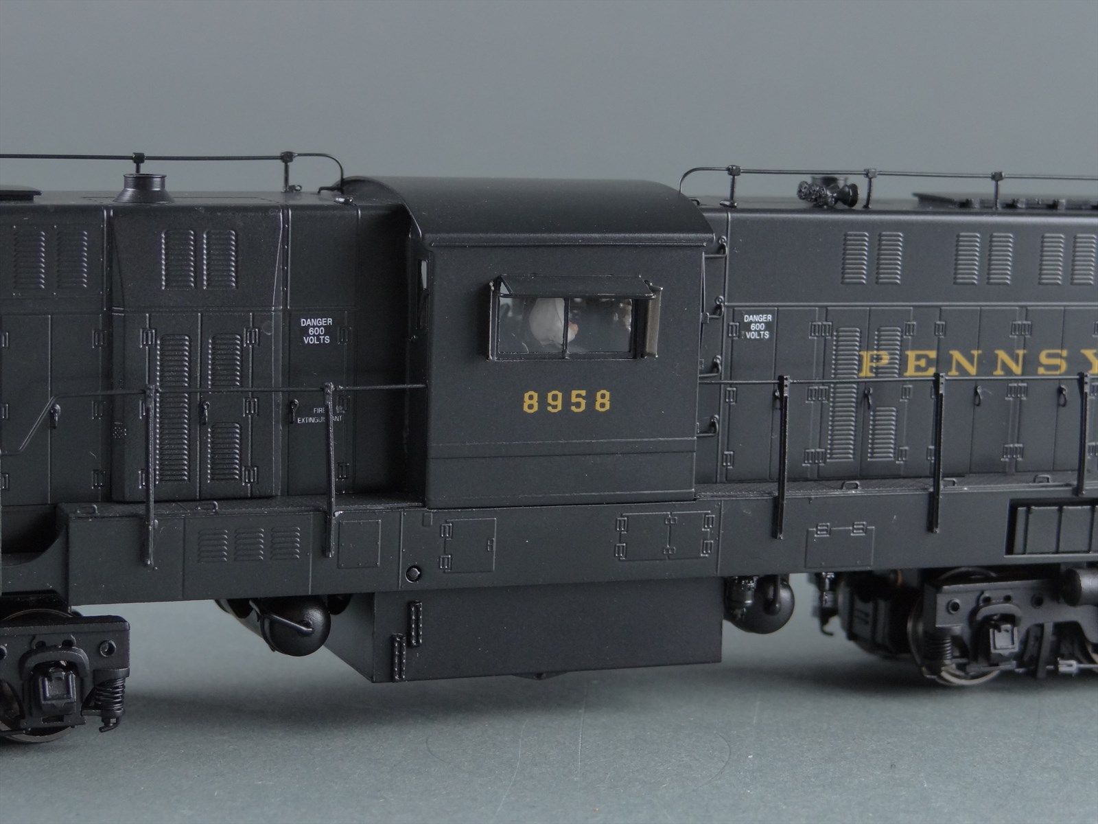 HO Division Point PRR Pennsylvania Baldwin Center Cab #8958