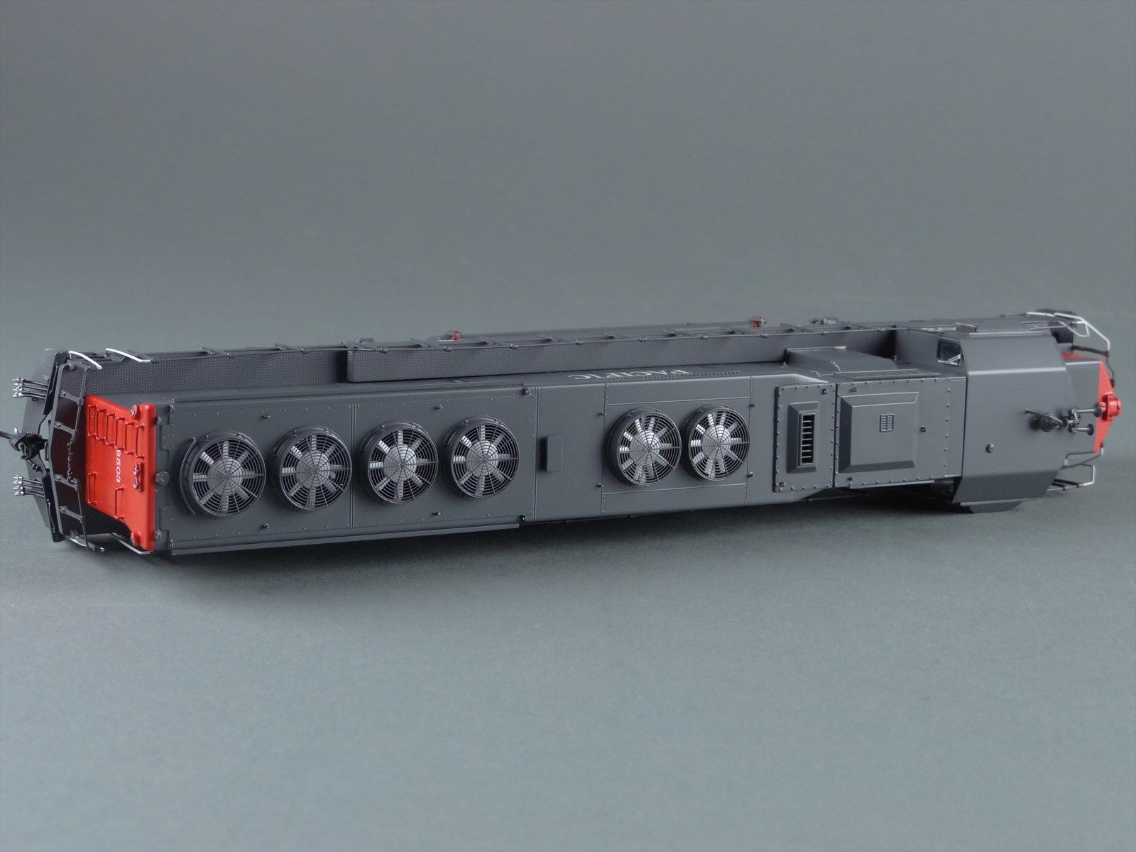 HO Brass OMI AA-1112-1 Overland SP SD45X Diesel #9503 - Bloody Nose