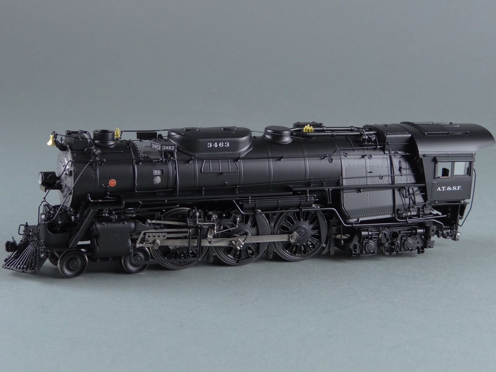 HO GPM Glacier Park ATSF Santa Fe 4-6-4 #3463 1950's Modernized