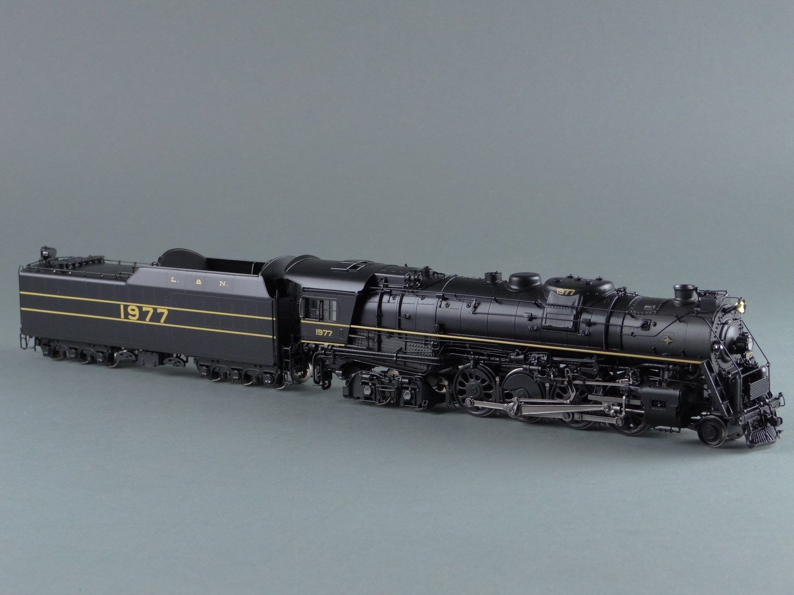 HO Brass Model Train - DP 2412 Division Point L&N Louisville ...