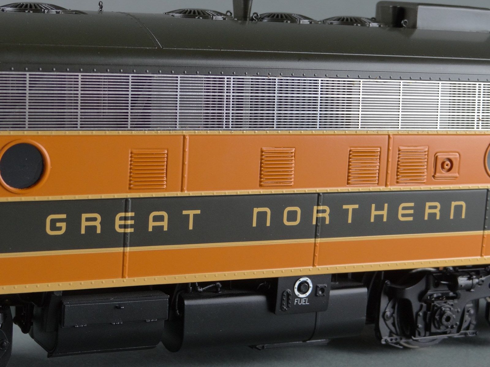 O Scale Brass Model Train - Key GN Empire Builder EMD F-7A/F-7B ROAD #307A/307B