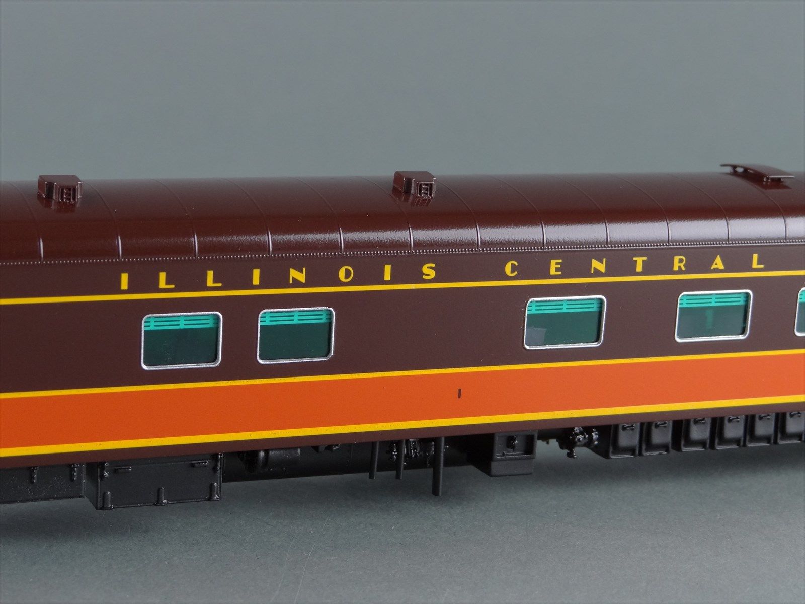HO Brass Model Train - Railway Classics IC Illinois Central Business Car #1