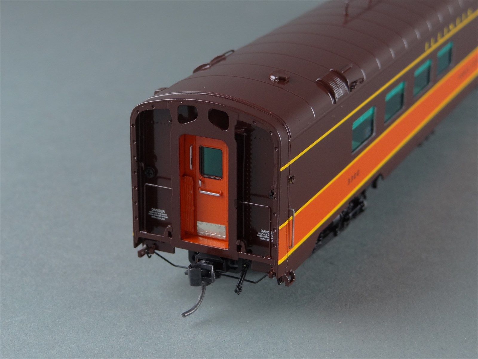 HO Brass Model Train - Railway Classics IC 1943 City Of Miami Tavern ...
