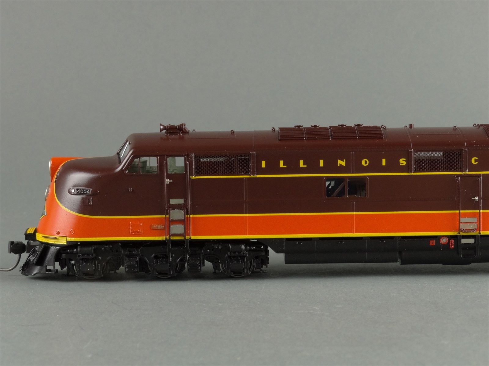 HO Brass Model Train - Railway Classics IC Illinois Central 1946 EMD E6 ...