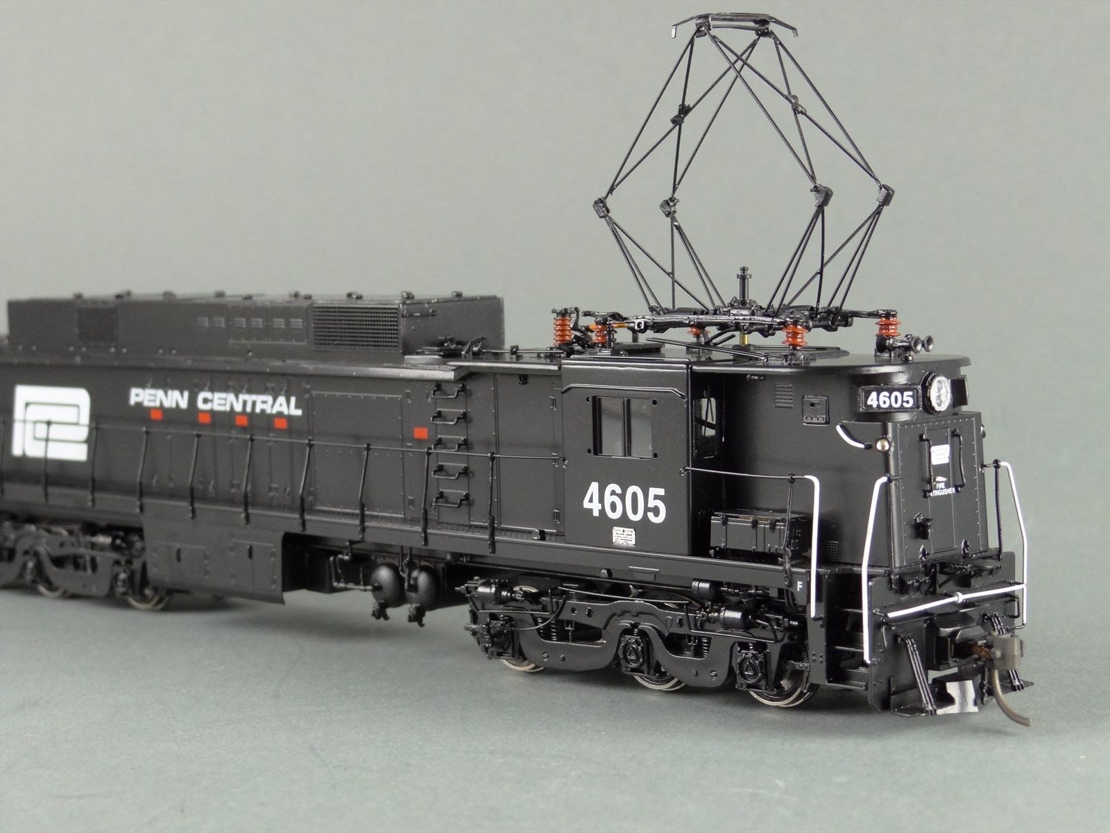 HO Brass Model Train - OMI 6261.1 PC Penn Central E-33 Electric #4605