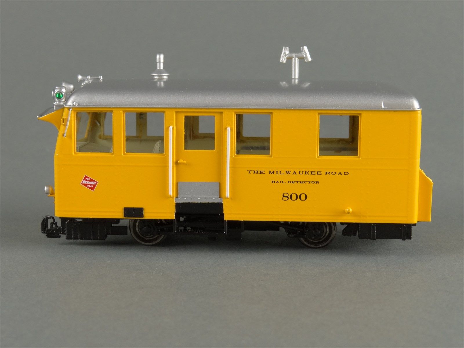 HO Brass Model Train - OMI 4310.1 Milwaukee Road - Magnetic Rail Defect ...