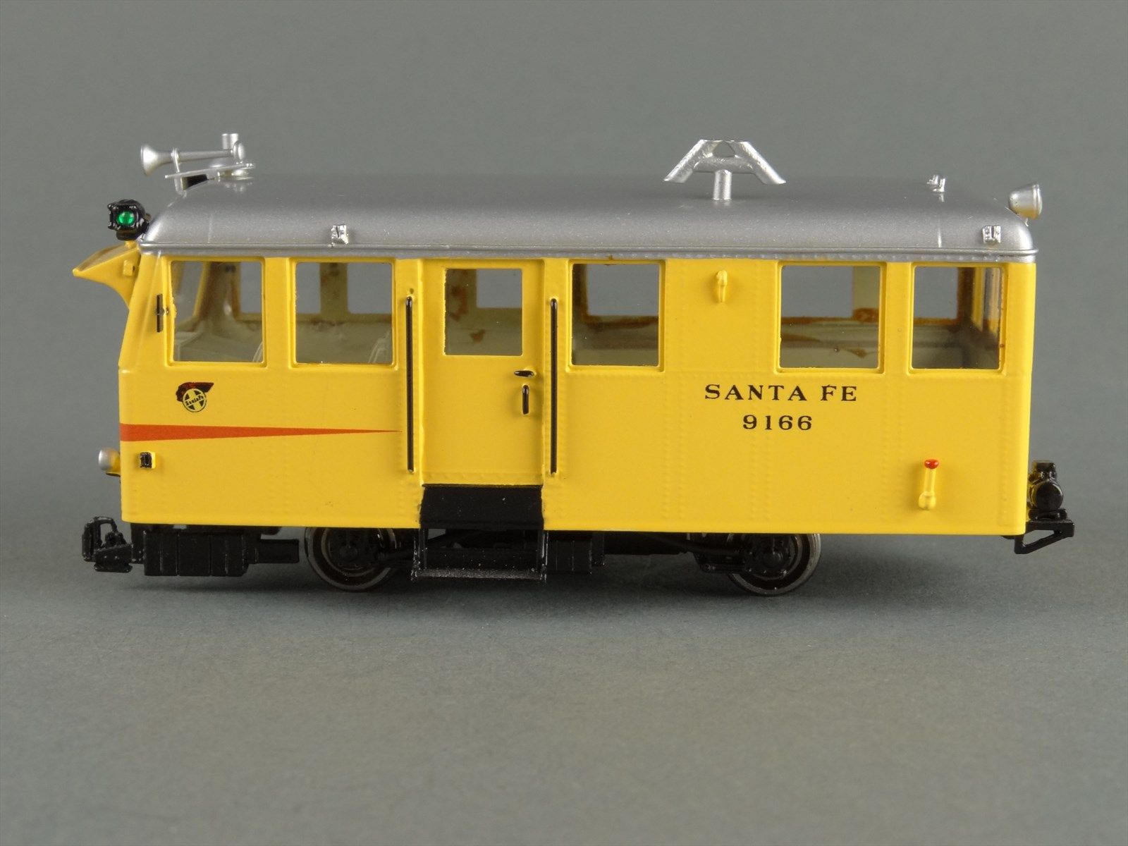 HO Brass Model Train - OMI 4303.1 AT&SF Santa Fe - Magnetic Rail Defect ...