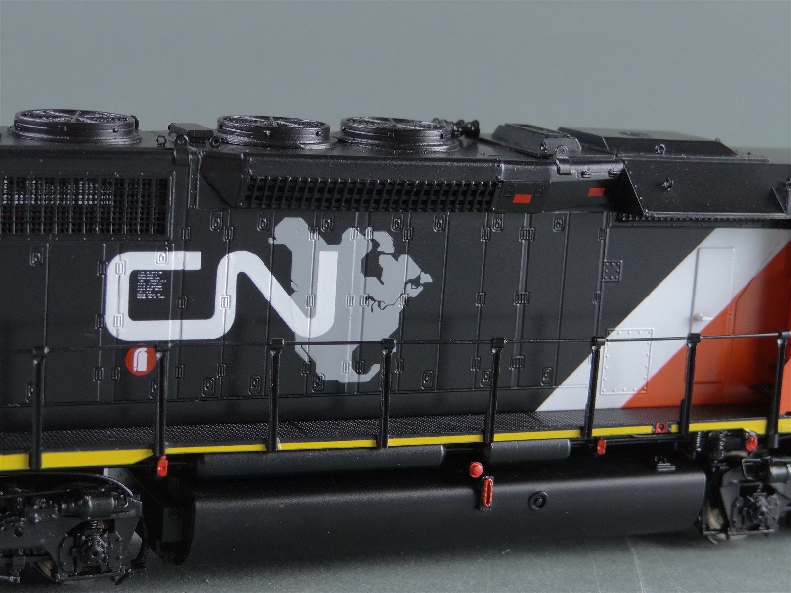 HO Brass Model Train - OMI 6652.1 Overland CN CNR SD40u GF-630b Diesel ...