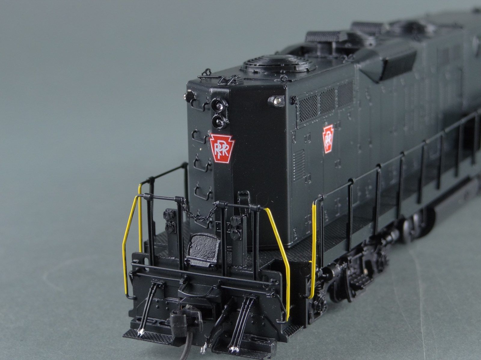 HO Brass Model Train - OMI 5617.1 Overland PRR Pennsylvania GP9 Cabless ...
