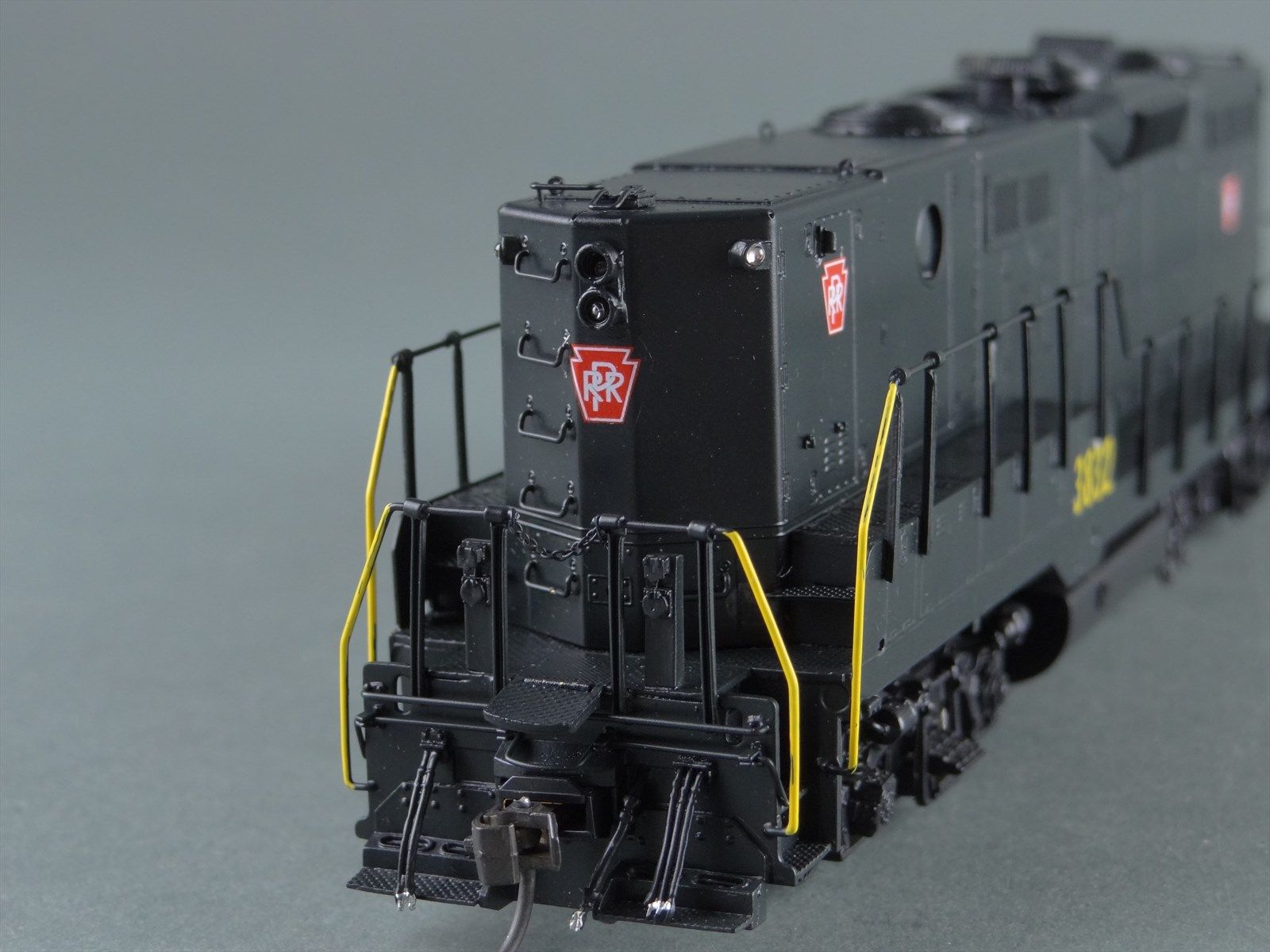 HO Brass Model Train - OMI 5617.1 Overland PRR Pennsylvania GP9 Cabless ...