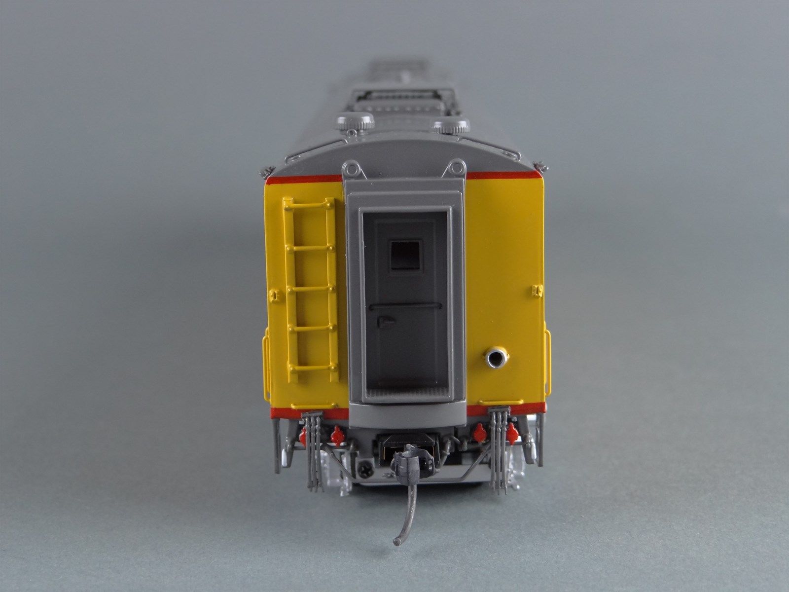 HO Brass Model Train - OMI #6225.1 Union Pacific ABA E9 Executive Set