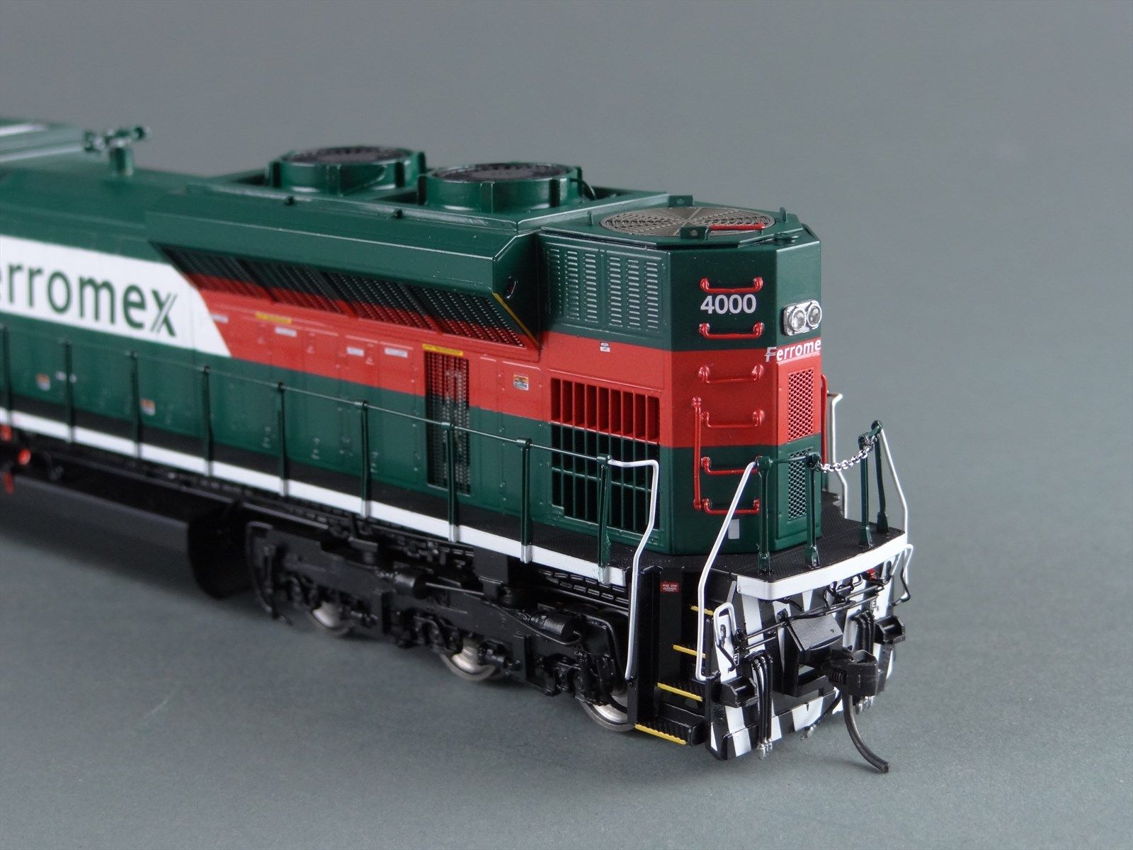 HO Brass Model Train - OMI AA-1309-1 Overland Ferromex SD70ACe Diesel ...