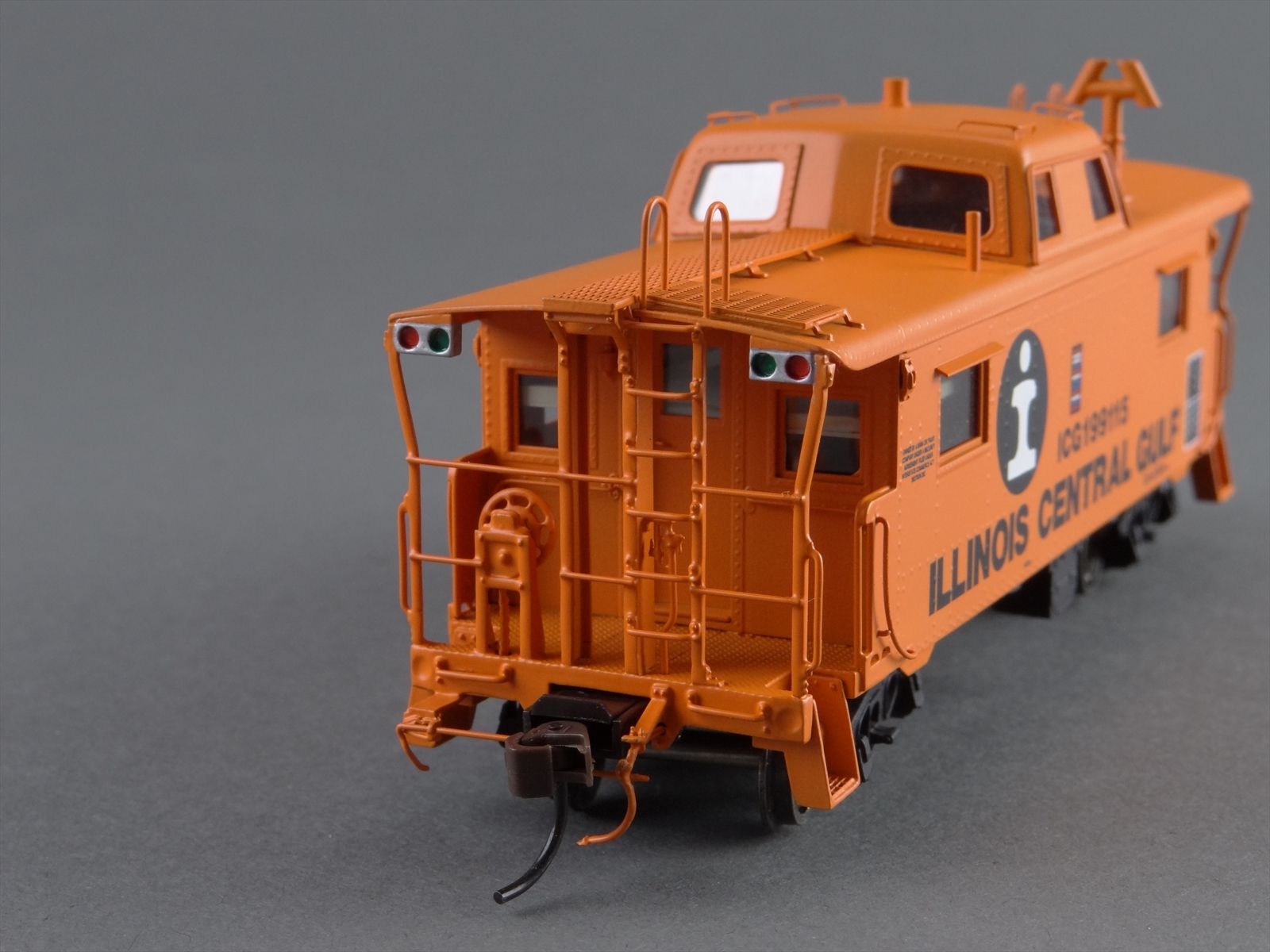 HO Brass Model Train - Rail Classics R-243 ICG N8 Caboose #199115 w/ Interior & Lighting