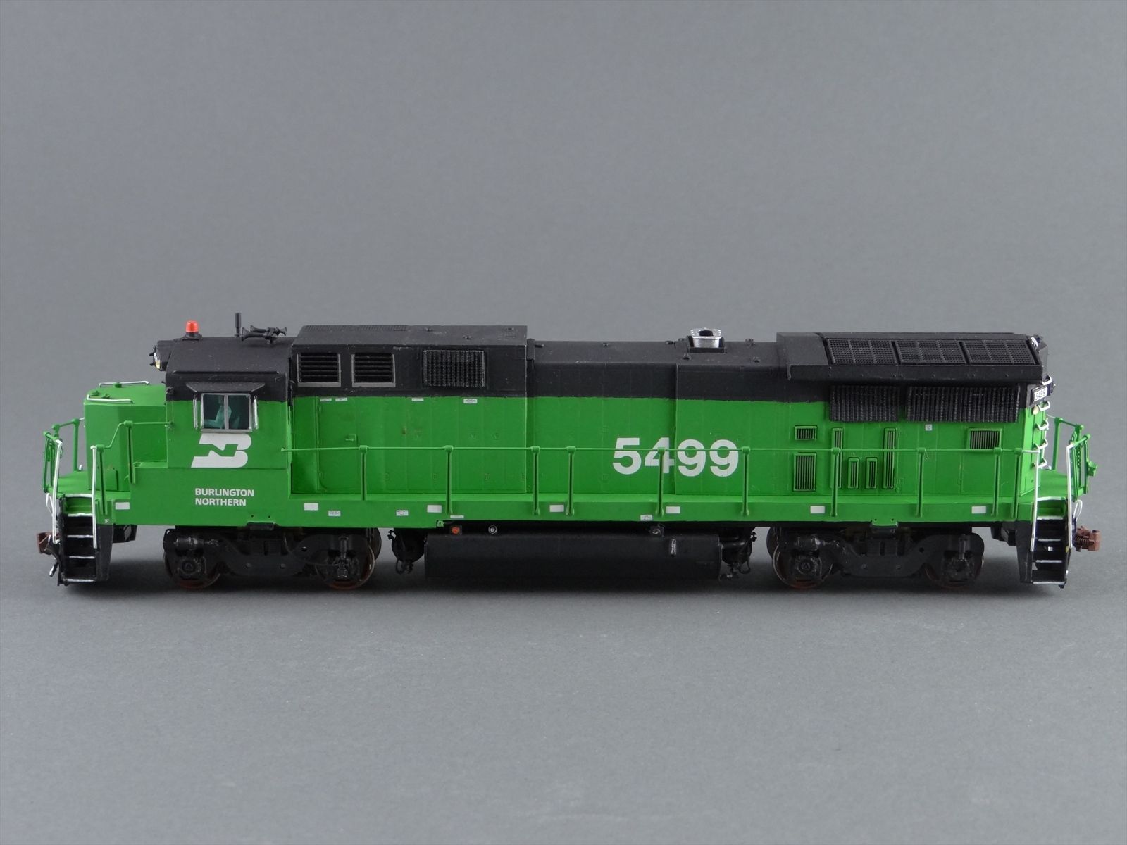 HO Brass Model Train - OMI 1947 BN Burlington Northern GE B32-8 Diesel #5499 - Custom