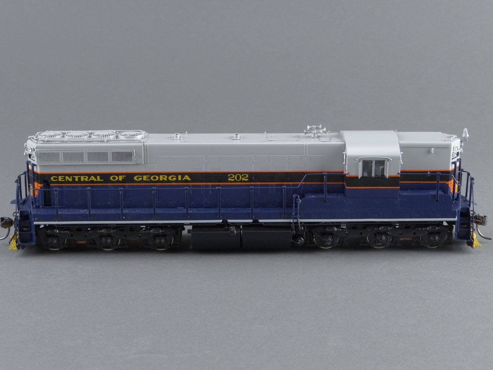 HO Brass Model Train - OMI 5173.1 CofG Central of Georgia SD9 Phase II ...
