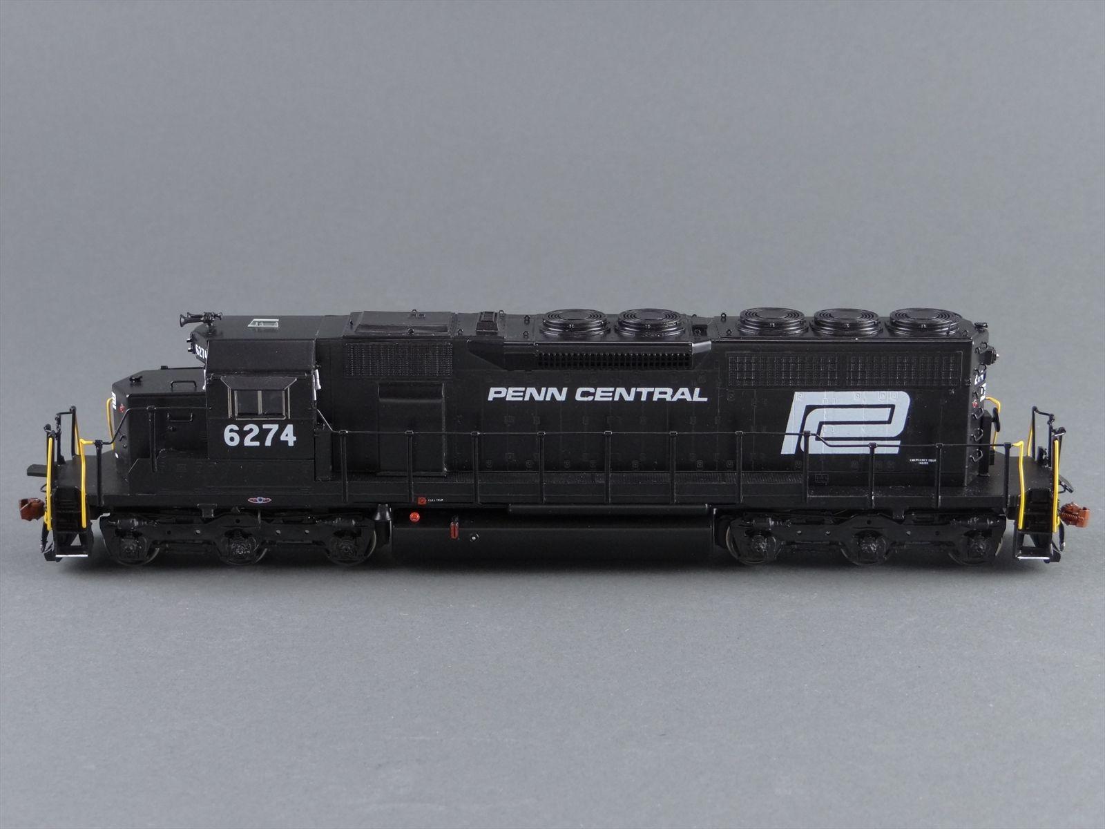 HO Brass Model Train - OMI 5388 PC Penn Central SD40 Diesel #6274 w ...