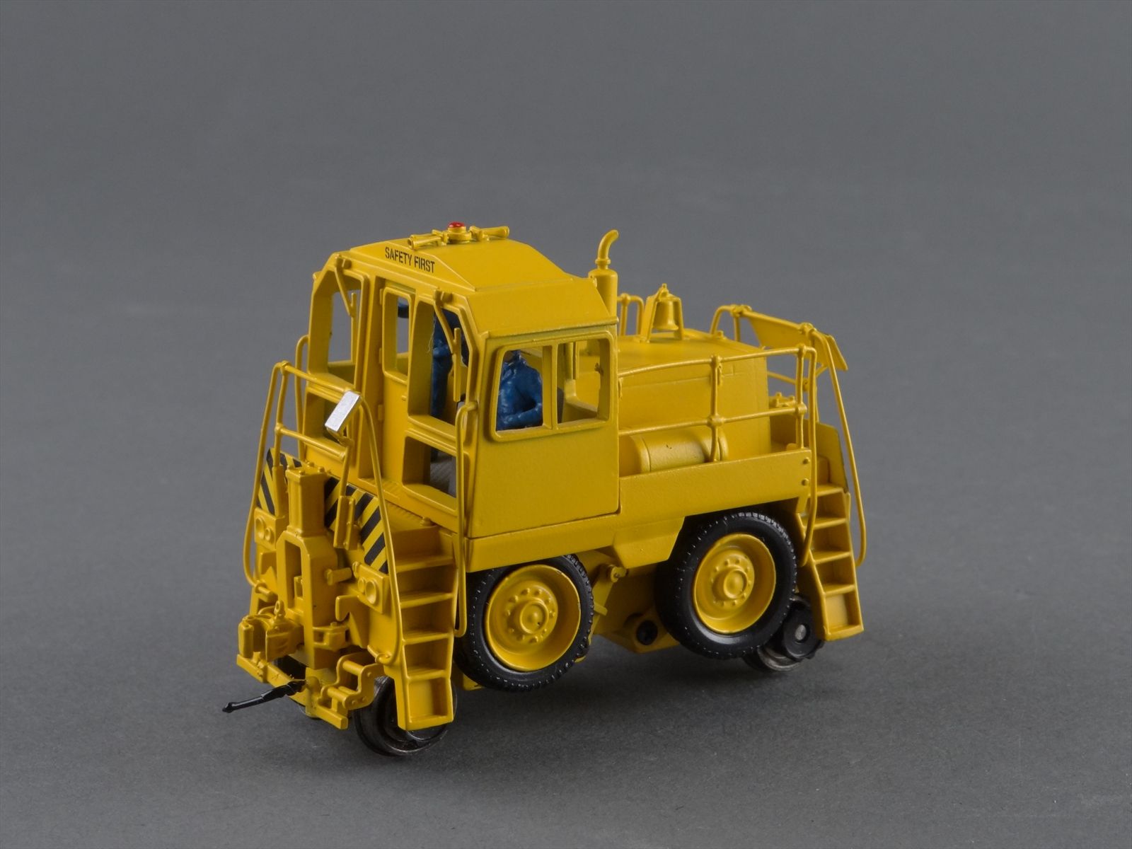 HO OMI 5415.1 Overland 23-Ton Industrial Switcher Trackmobile
