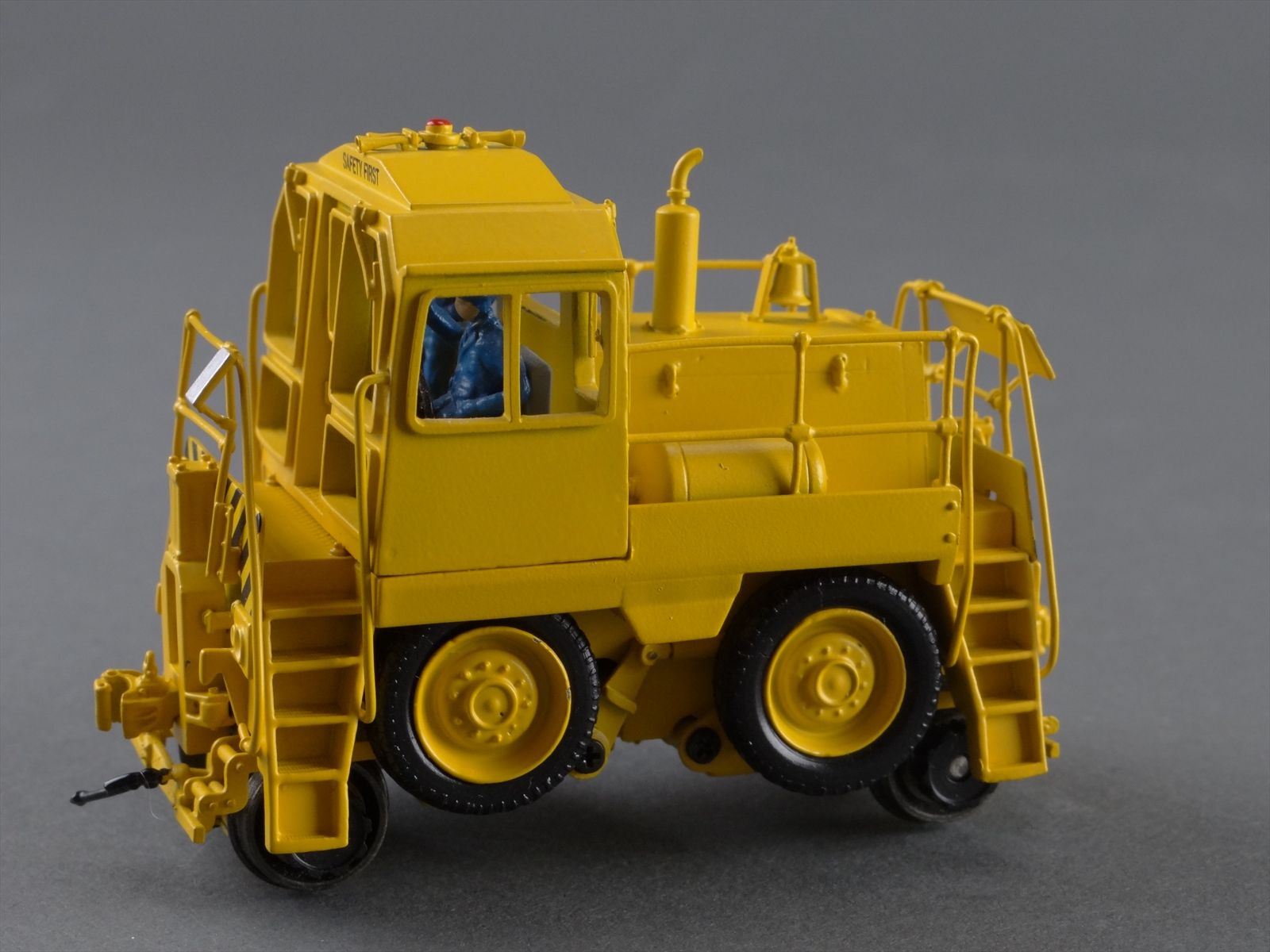 HO OMI 5415.1 Overland 23-Ton Industrial Switcher Trackmobile