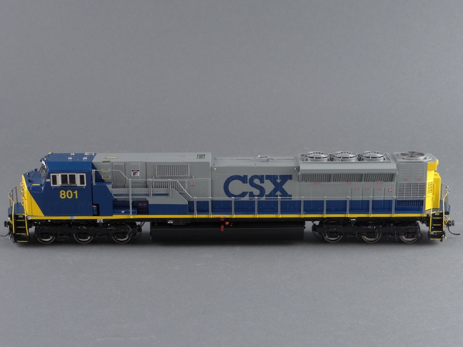 HO Brass Model Train - OMI 6627.1 Overland CSX SD80MAC Diesel #801 - 2001 Run