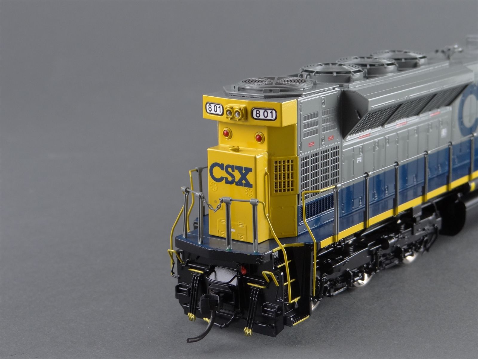 HO Brass Model Train - OMI 6627.1 Overland CSX SD80MAC Diesel #801 ...