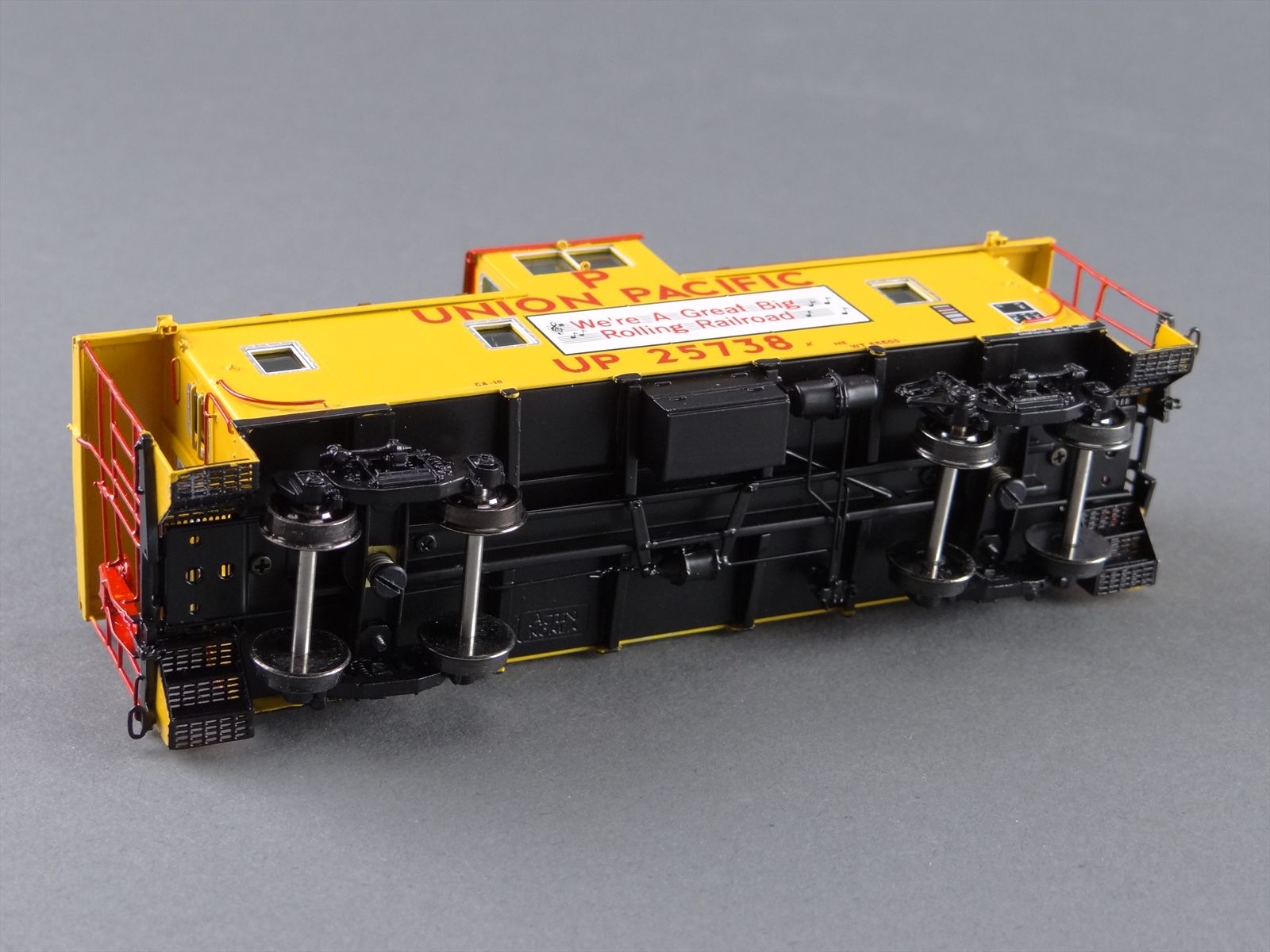 HO Brass Model Train - OMI UP CA-10 Caboose #25738 w/Interior