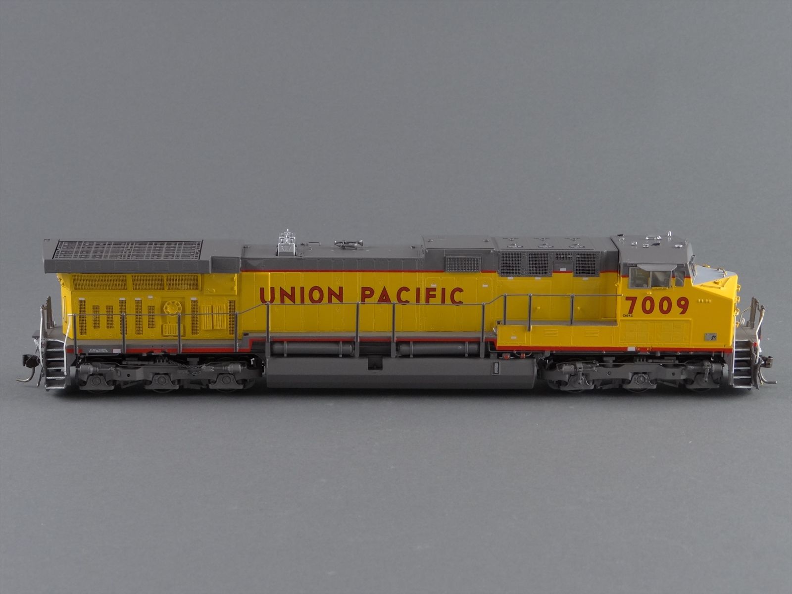 HO Brass Model Train - OMI 6559.1 Overland UP C60AC Diesel #7009 - 1997 Run