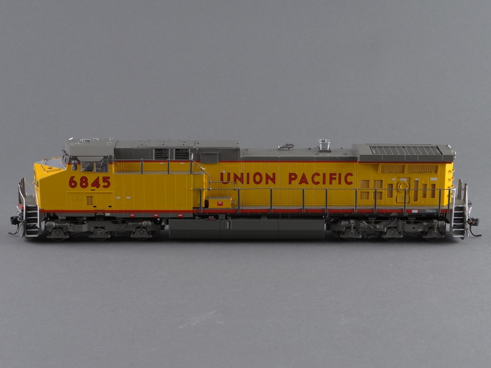 HO Brass Model Train - OMI 6556.1 UP Union Pacific AC4400CW Diesel ...