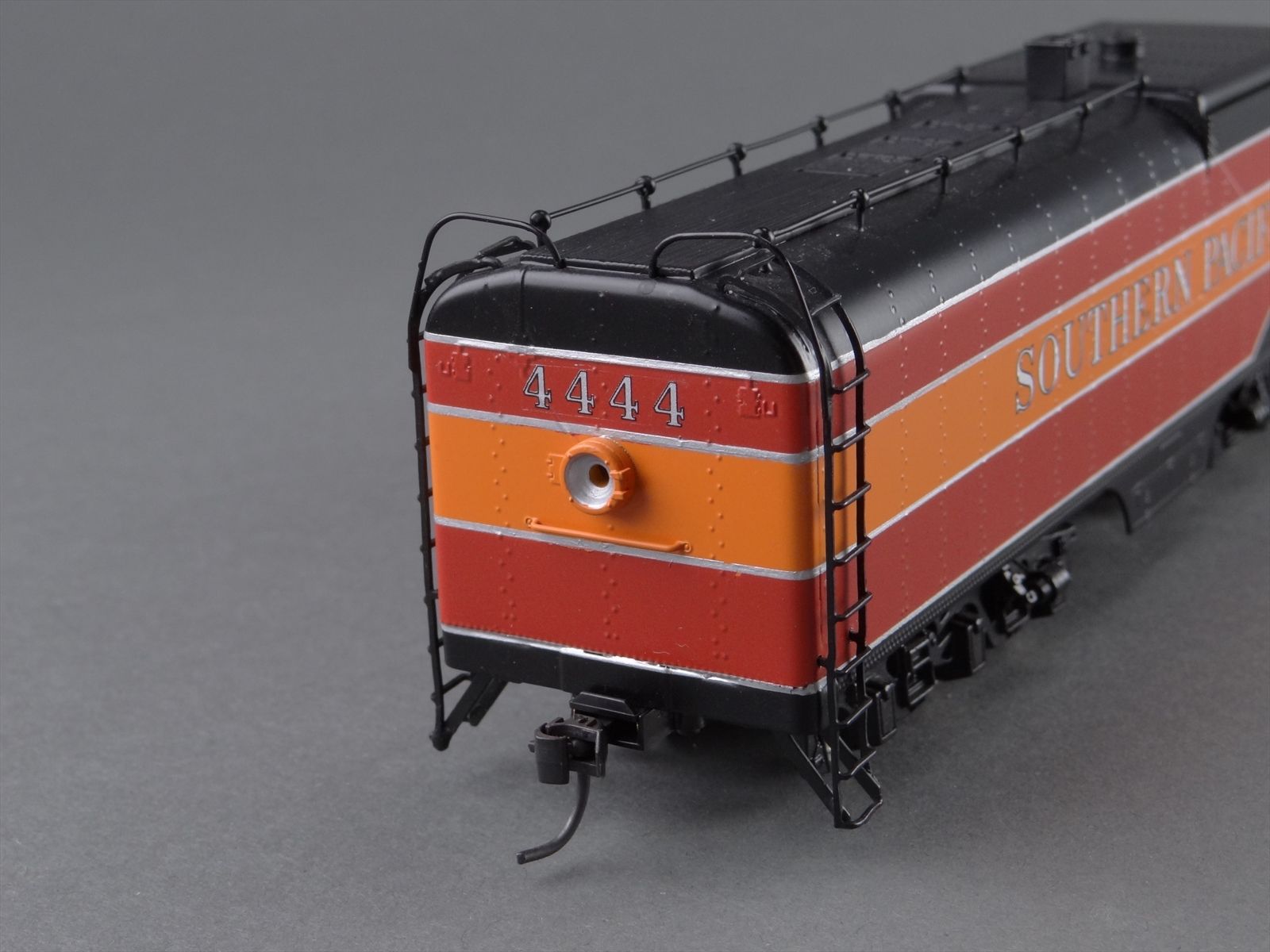 HO Brass Model Train - Key Imports Famous Train #2 SP Daylight 4-8-4 GS ...