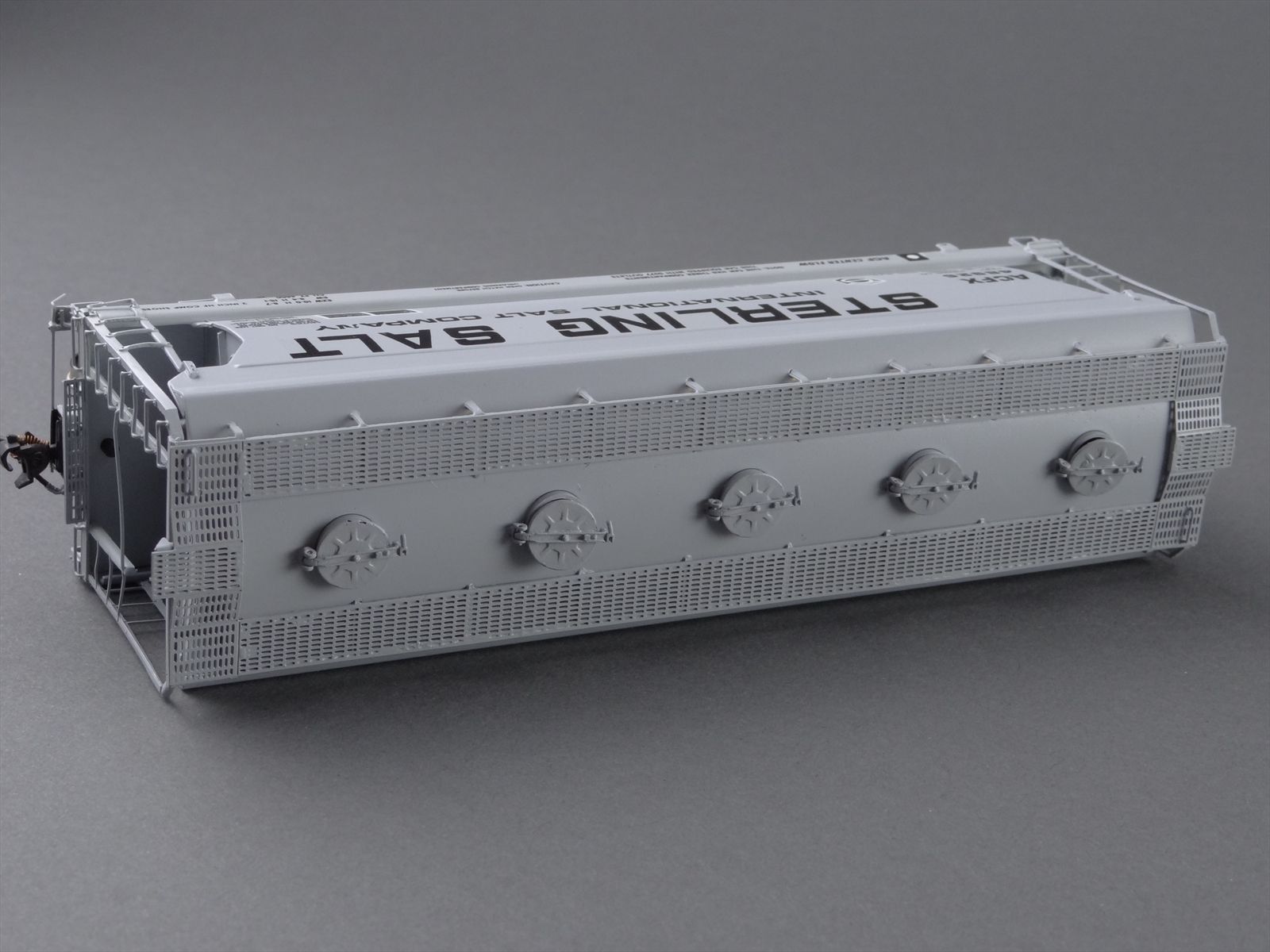 HO Brass Model Train - OMI 3094.1 ACFX Sterling Salt Centerflow Hopper ...