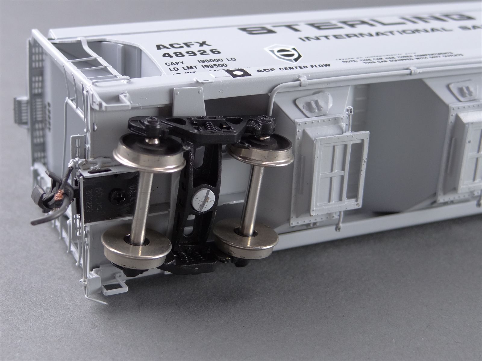 HO Brass Model Train - OMI 3094.1 ACFX Sterling Salt Centerflow Hopper ...