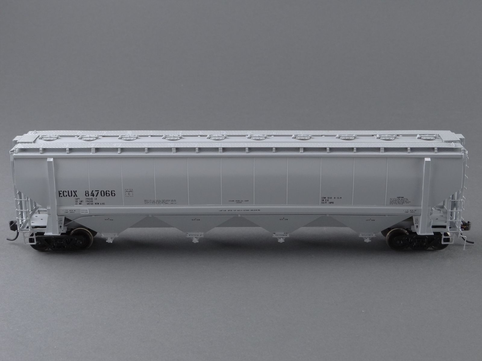HO Brass Model Train - OMI 3179.2 ECUX Richmond Covered Hopper #847066 ...