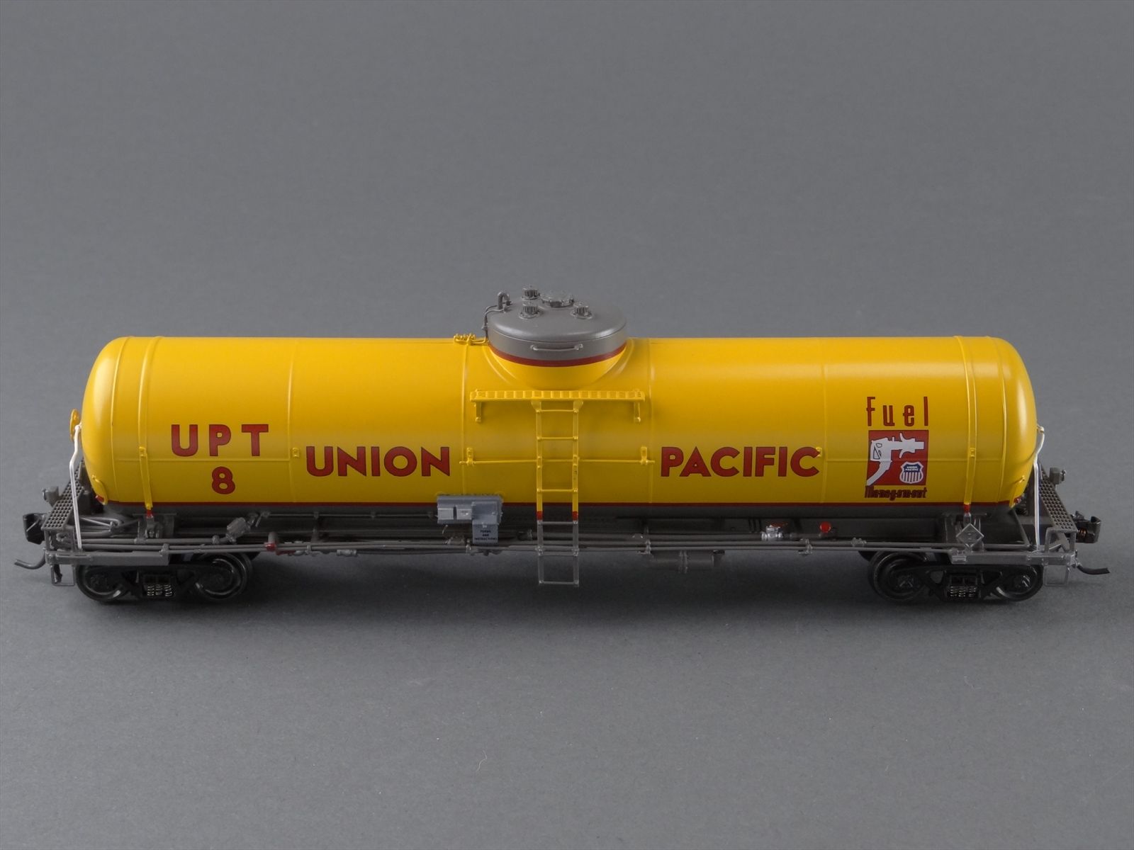HO Brass Model Train - OMI 3351.1 UP Union Pacific 20,000 Gallon Diesel ...