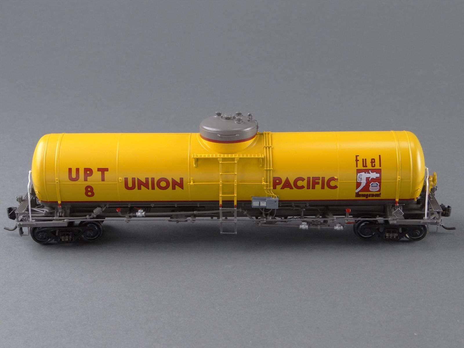 HO Brass Model Train - OMI 3351.1 UP Union Pacific 20,000 Gallon Diesel ...