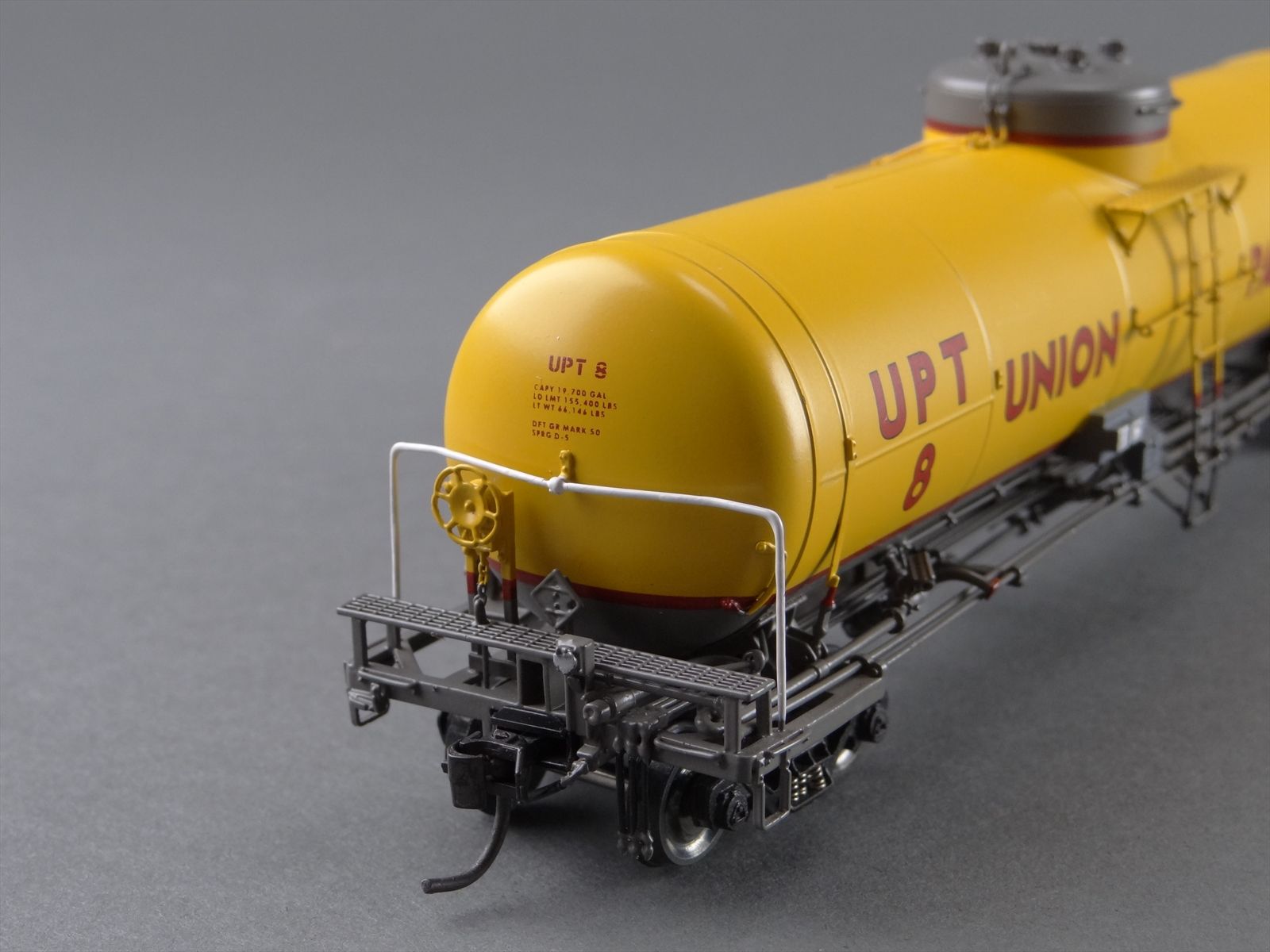 HO Brass Model Train - OMI 3351.1 UP Union Pacific 20,000 Gallon Diesel ...