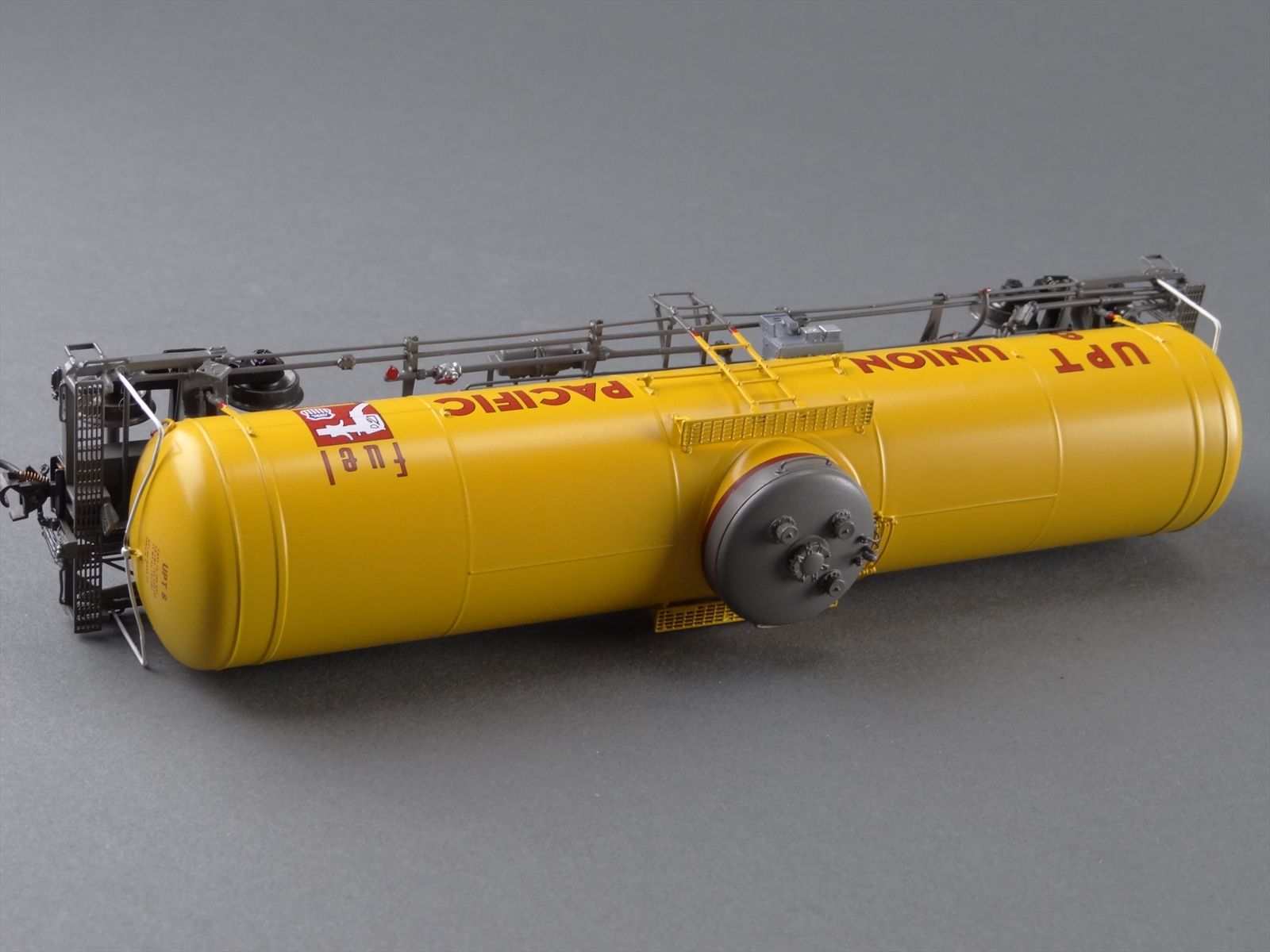 HO Brass Model Train - OMI 3351.1 UP Union Pacific 20,000 Gallon Diesel ...