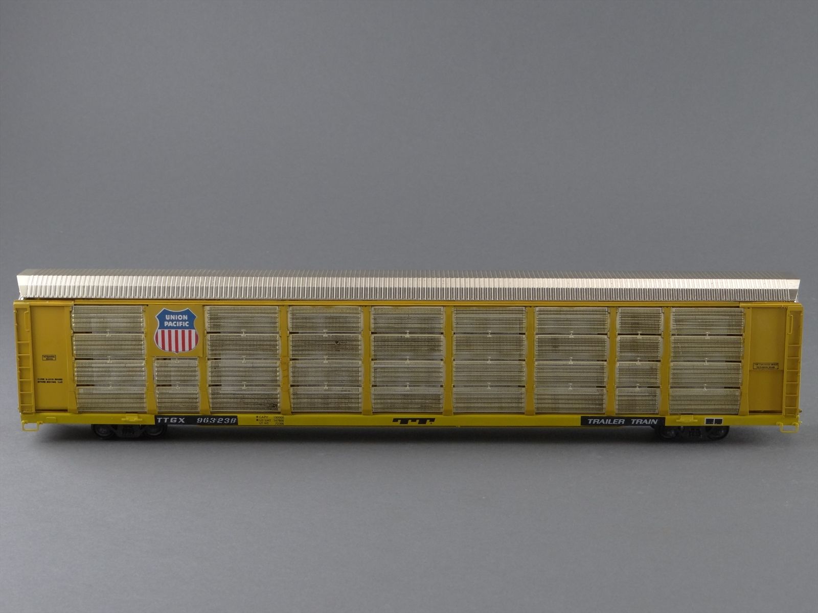 HO Brass Model Train - OMI 3078 UP Portec Bi-Level Auto Rack Autorack ...