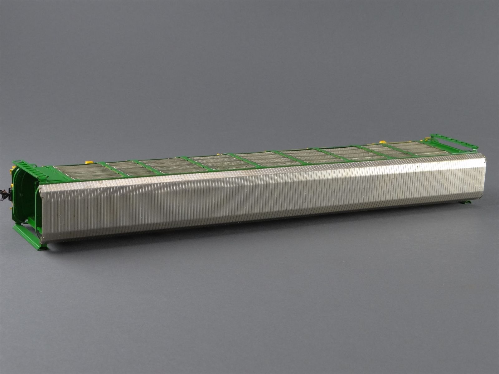 HO Brass Model Train - OMI 3120 TTX Thrall Bi-Level Enclosed Auto Rack ...