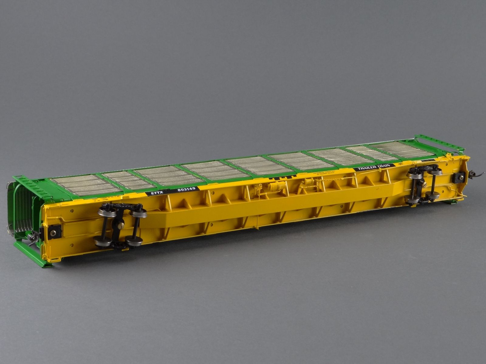 HO Brass Model Train - OMI 3120 TTX Thrall Bi-Level Enclosed Auto Rack ...