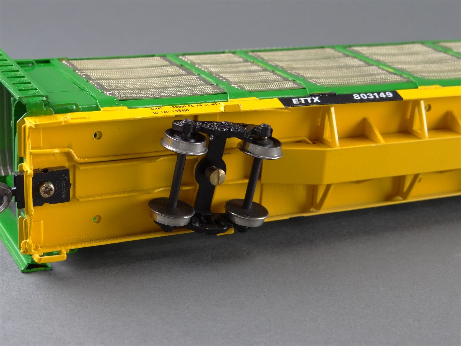 HO Brass Model Train - OMI 3120 TTX Thrall Bi-Level Enclosed Auto Rack ...