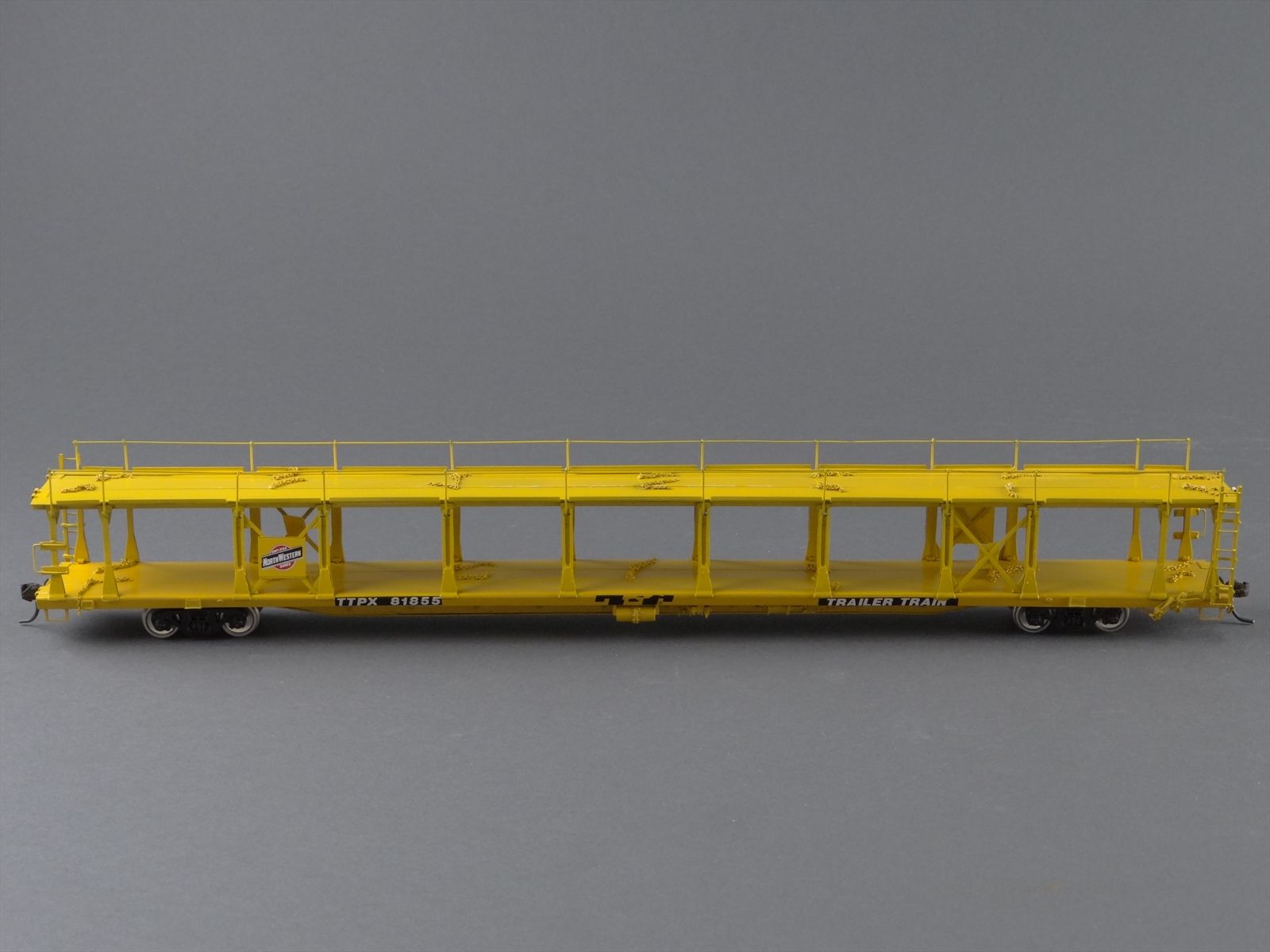 HO Brass Model Train - OMI 1354 TTX North Western Bi-Level Open Auto ...