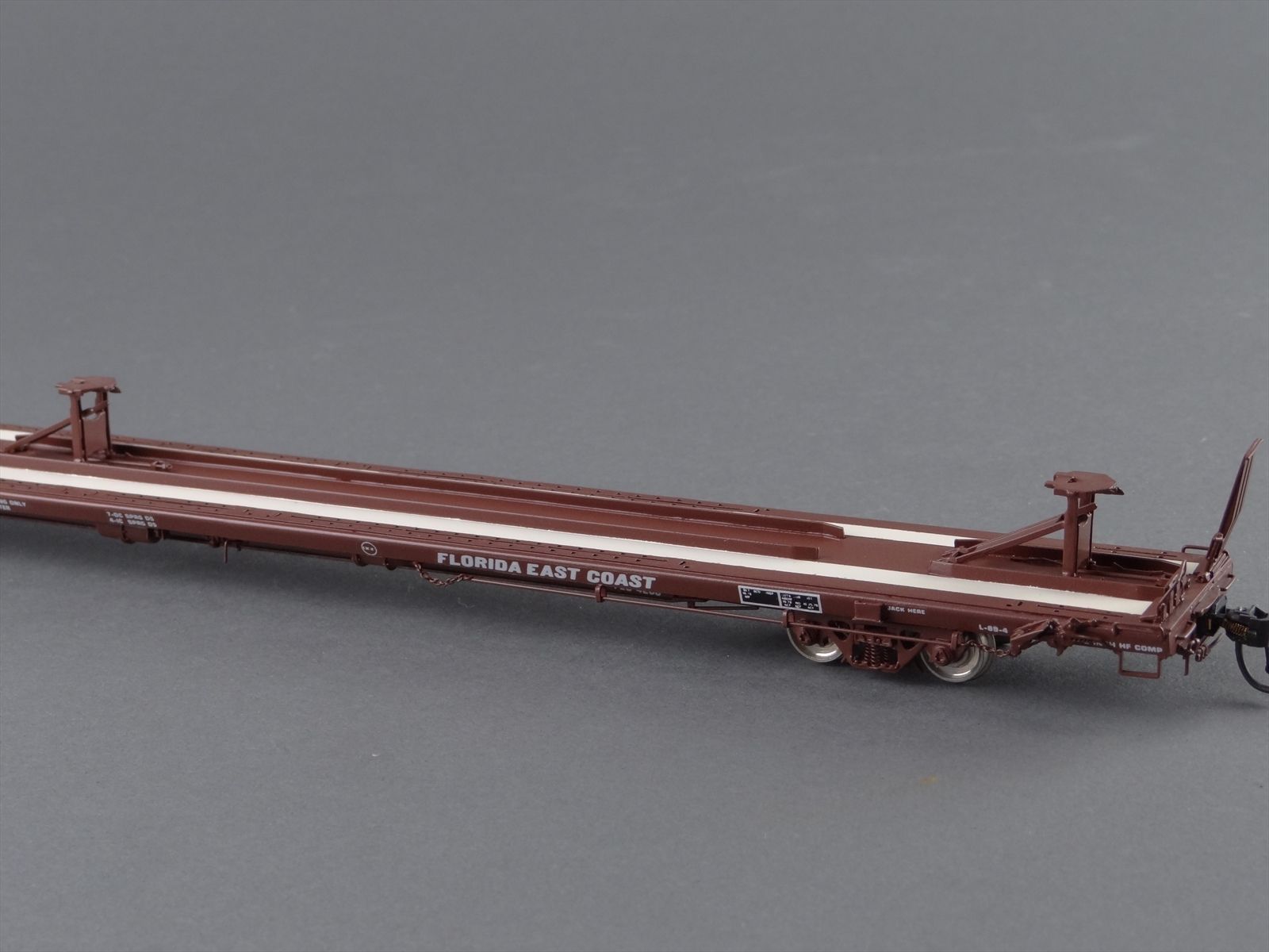 HO Brass Model Train - OMI 3025.2 FEC 89' TOFC Trailer Train Flat Car ...