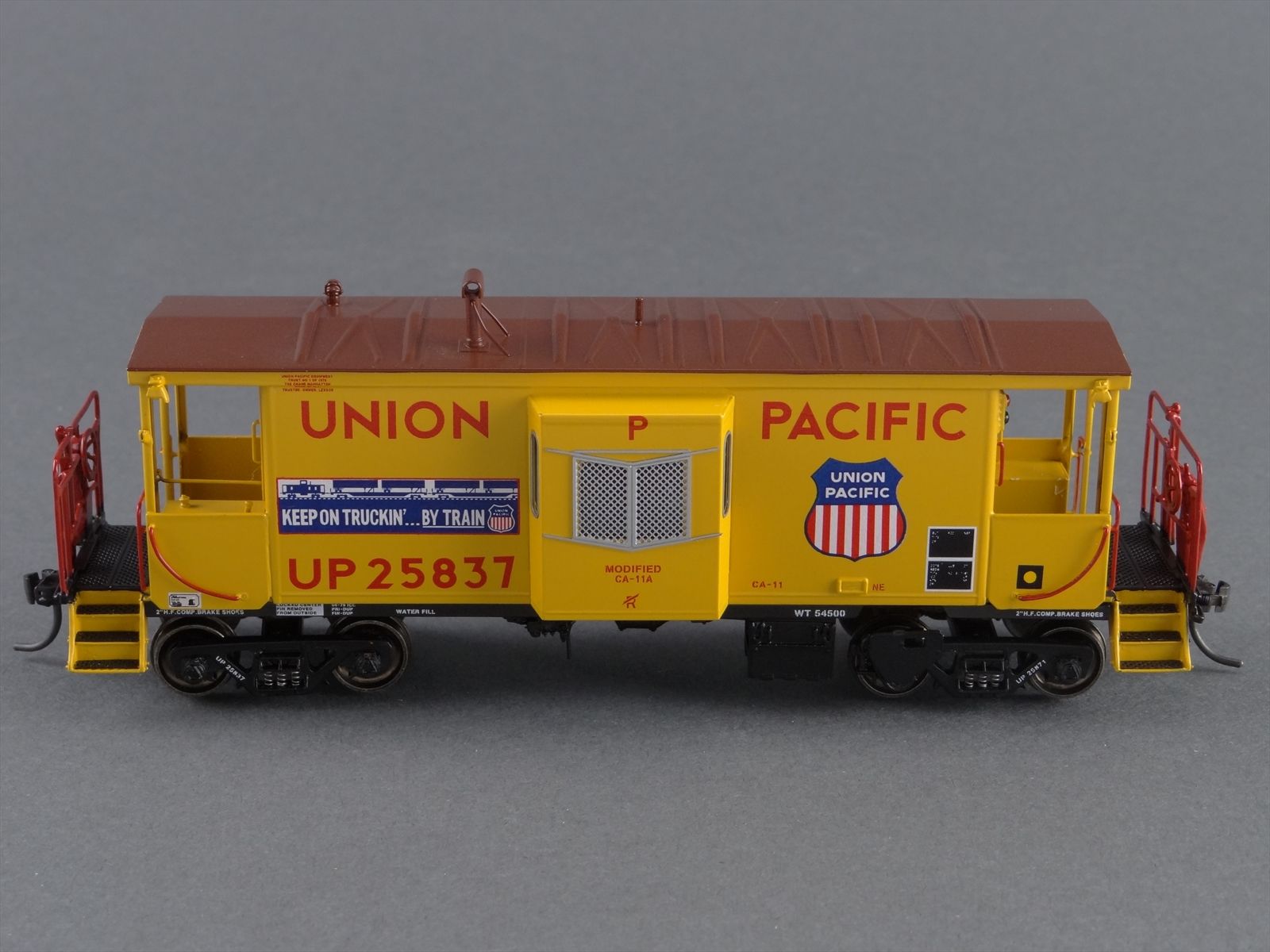 HO Brass Model Train - OMI 3731.1 UP Union Pacific CA-11 Caboose #25837 - Keep On Truckin