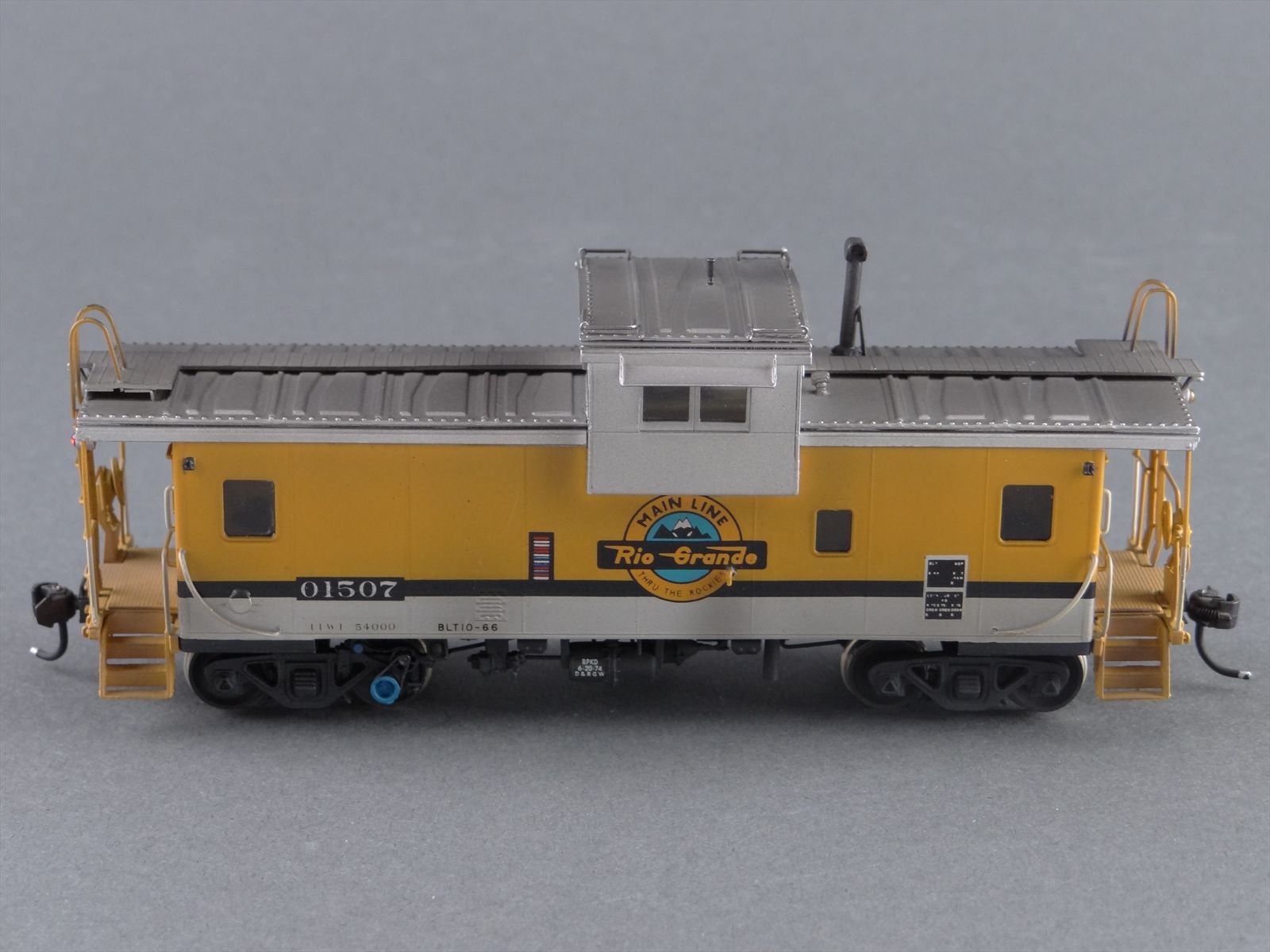 HO Brass Model Train - OMI 1154.1 D&RGW Wide Vision Caboose #01507 - Custom / Weathered