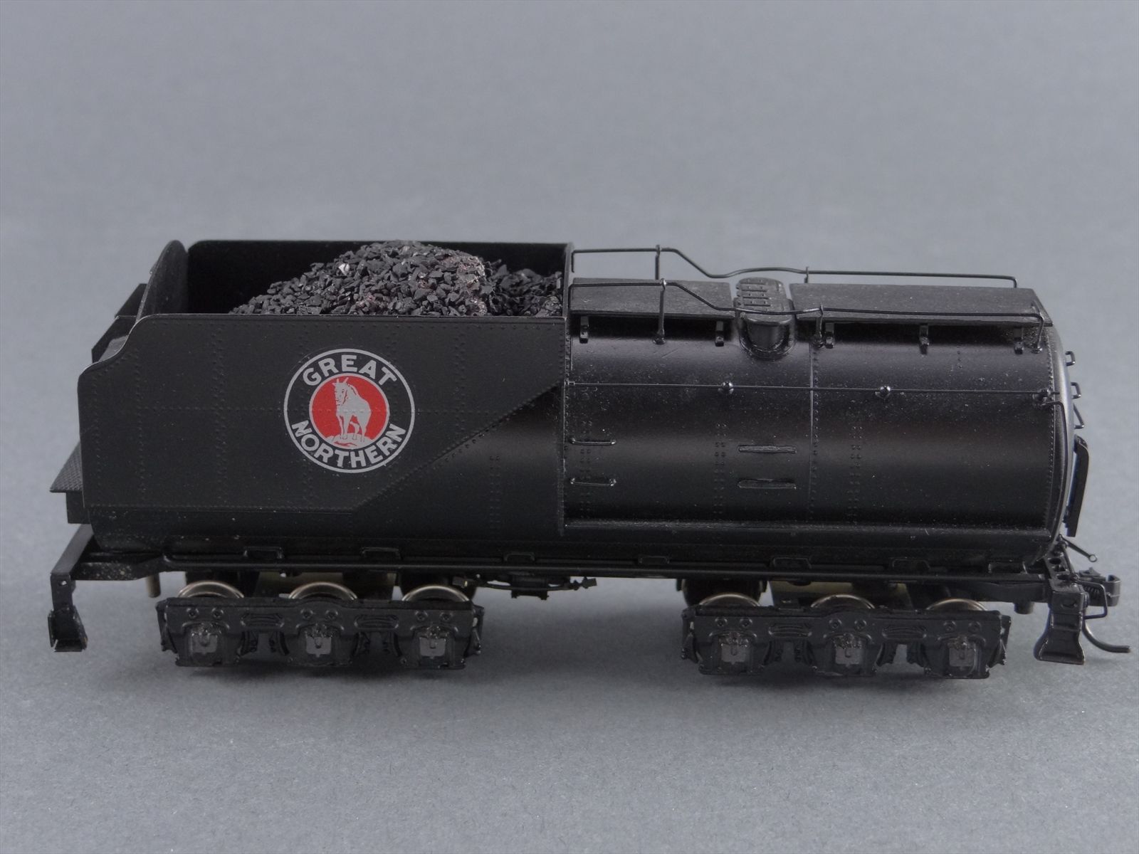 HO Brass Model Train - WMC GN Great Northern 4-8-2 P-2 #2519 - Glacier Park