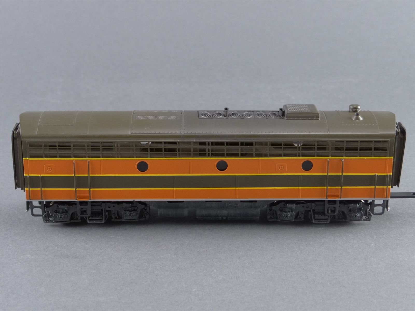 HO Brass Oriental GN Empire Builder EMD FP7 F7 A-B-B-A Diesel Set - Pro ...