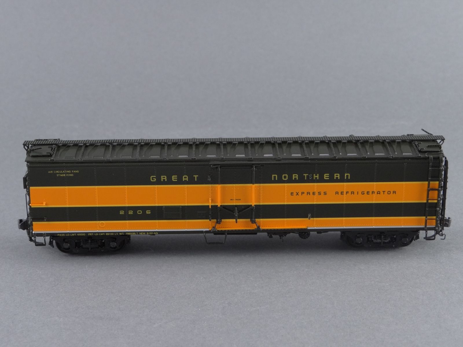 HO CIL 2306.2 GN Great Northern - Meat Service - 52' Express Reefer #2206