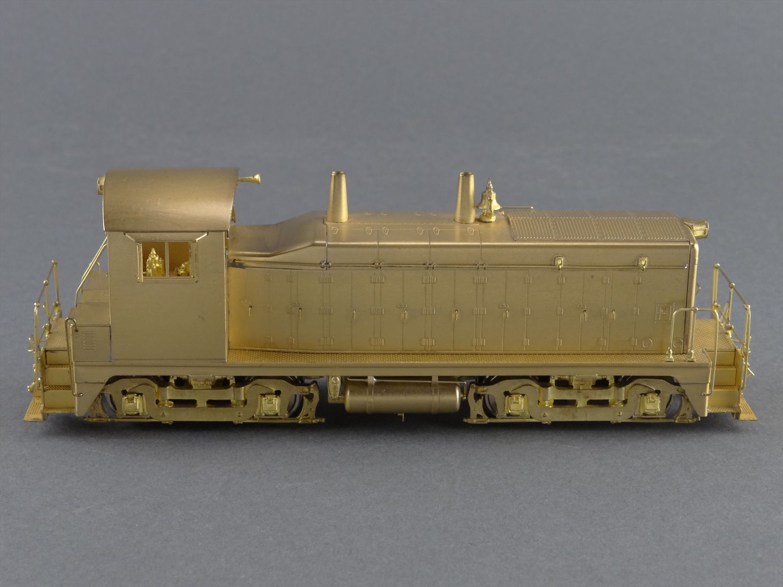 HO Brass Model Train - Oriental EMD NW-2 Diesel Switcher Engine - Phase ...